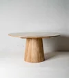 Aurora dining table - oak — Mythology