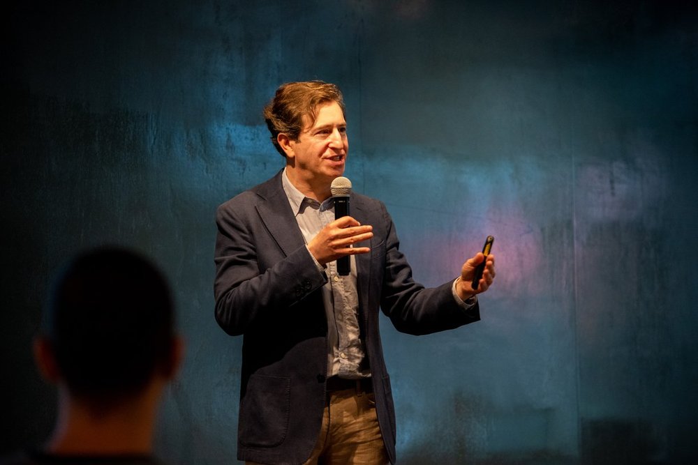 Roger Spitz | #1 Futurist Keynote Speaker on Disruption, Foresight & AI ...