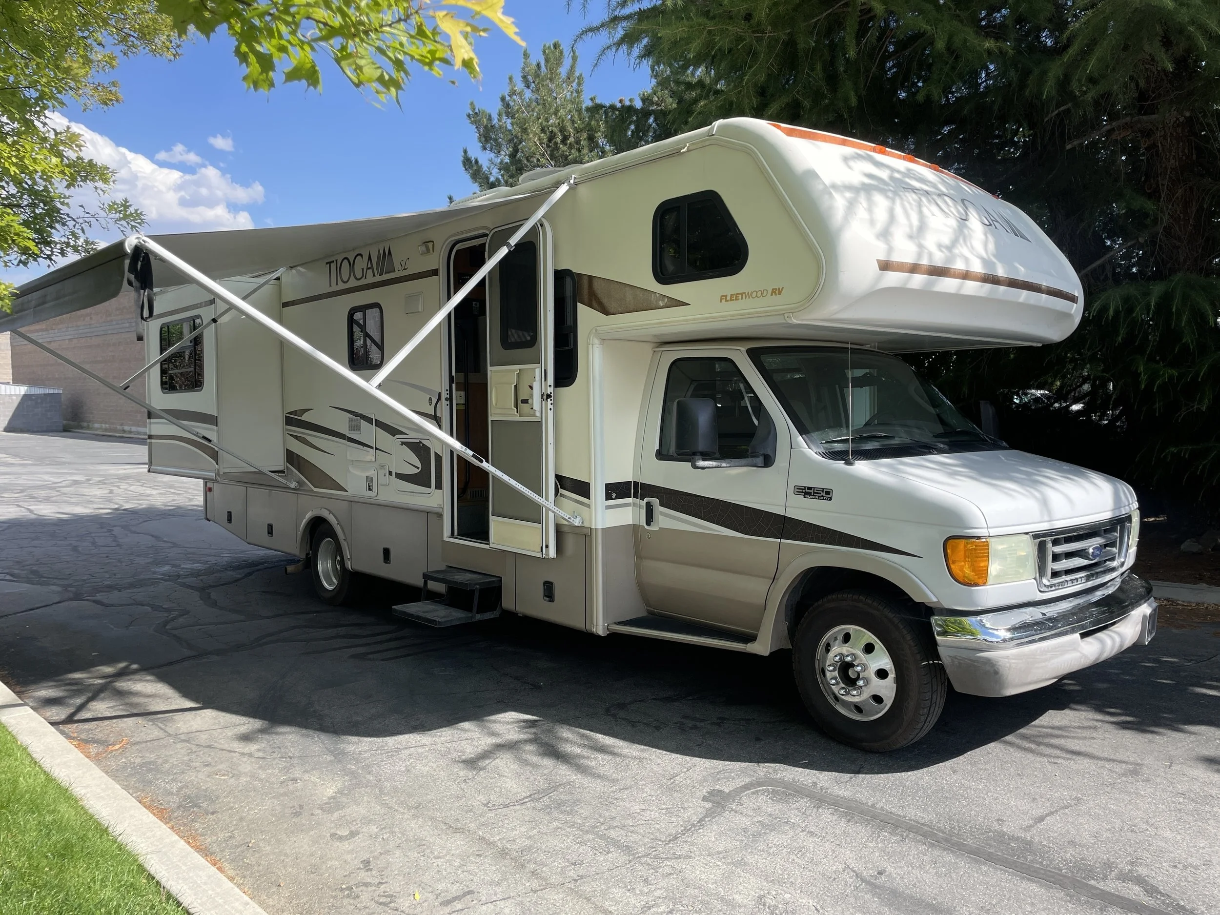 Tioga SL — NV RV Rentals