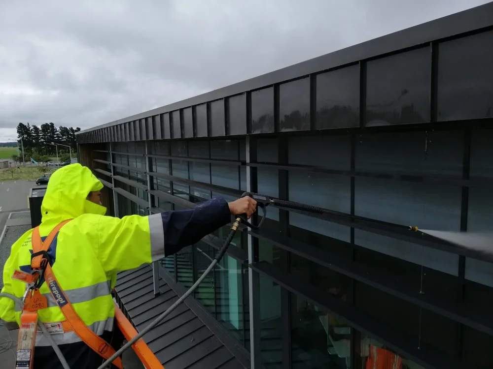 Building washing — National Group