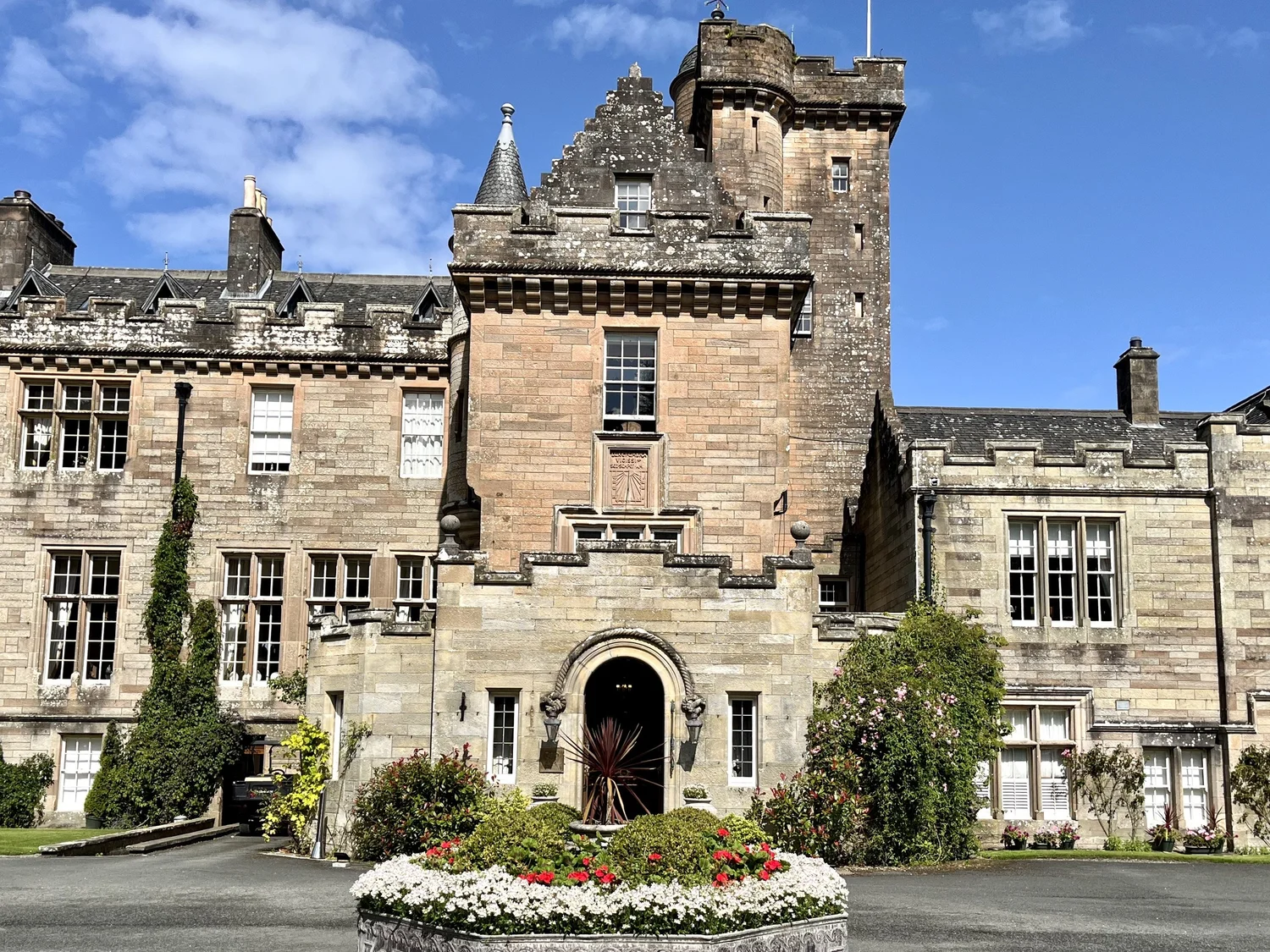 5 Star Castle Hotel: Scotland; Glenapp Castle Review — Castles & Carpools