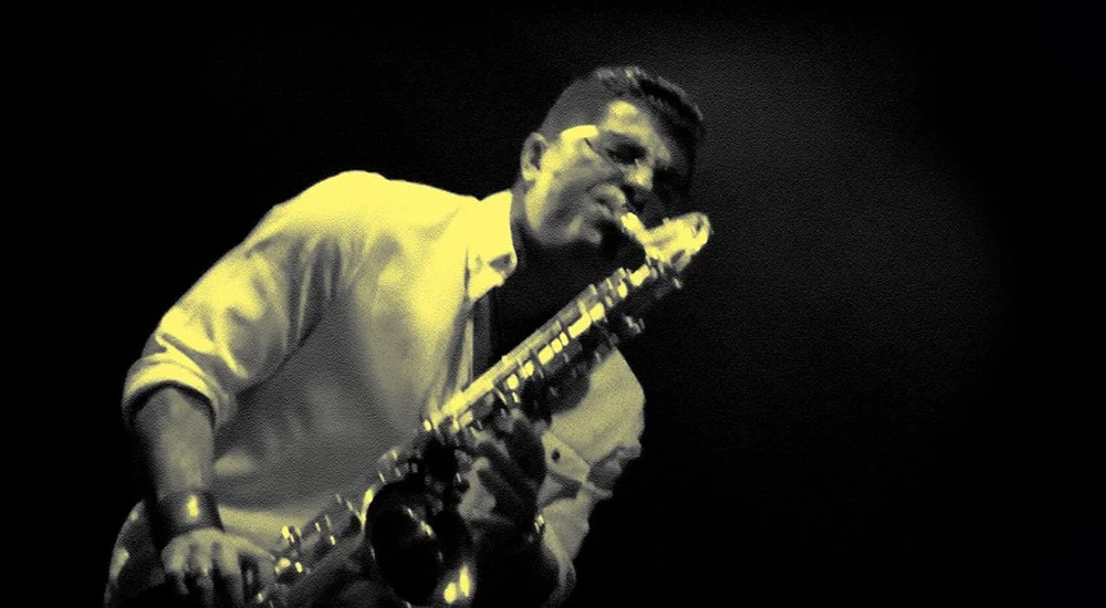 DOUBLE VISION . The Foreigner Experience