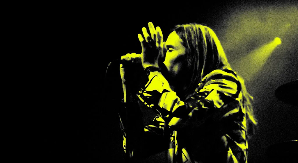 DOUBLE VISION . The Foreigner Experience