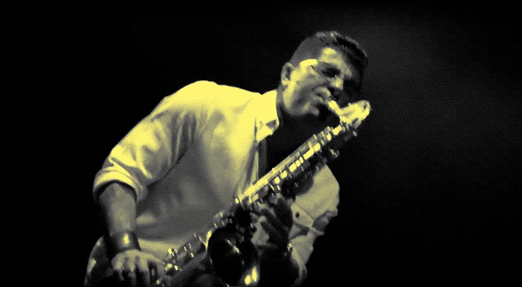 DOUBLE VISION . The Foreigner Experience