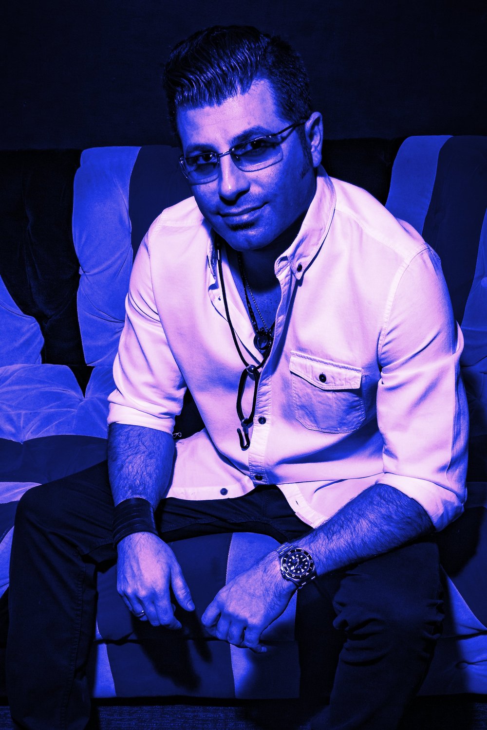 DOUBLE VISION . The Foreigner Experience