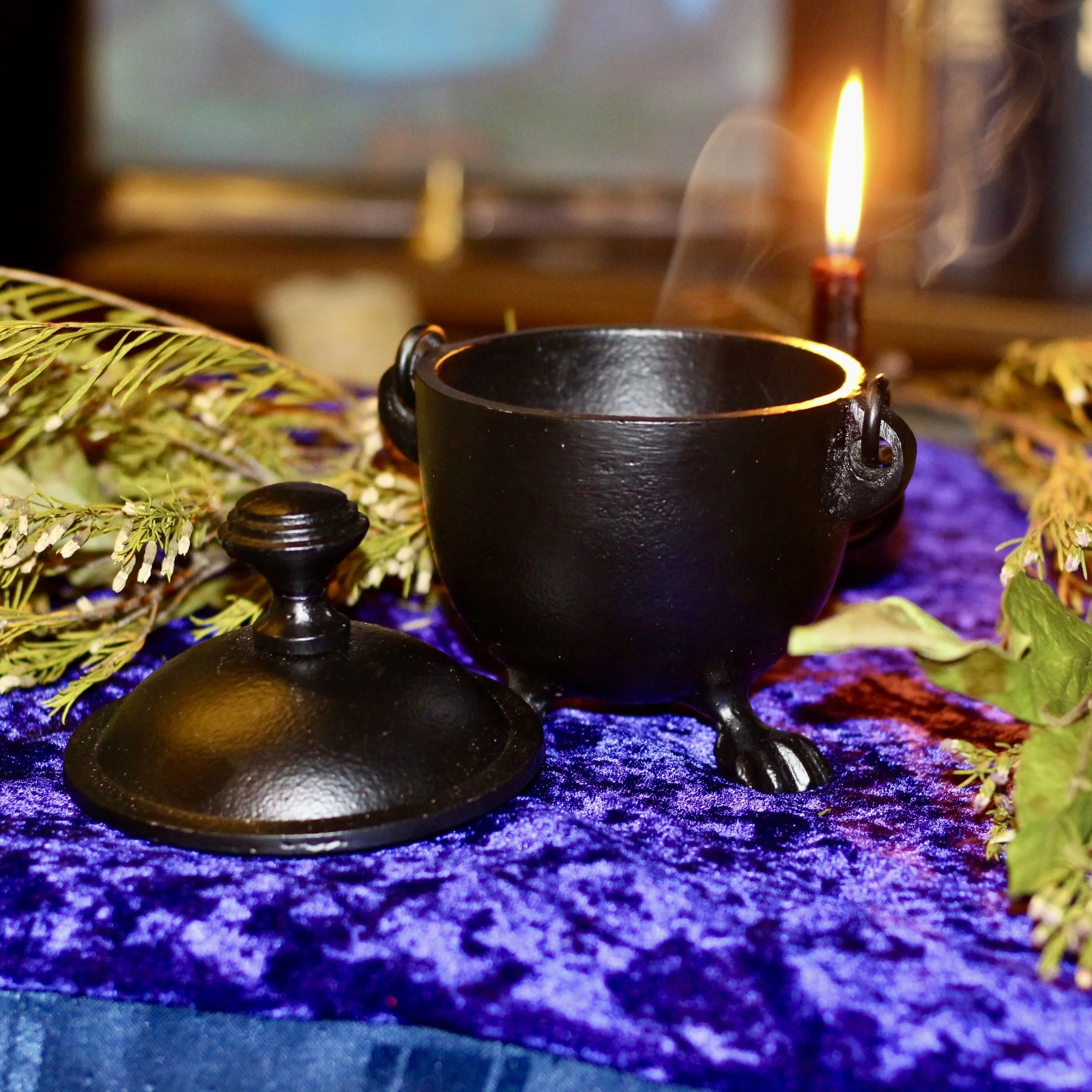 Witch’s Tools & Divination — Spellbox