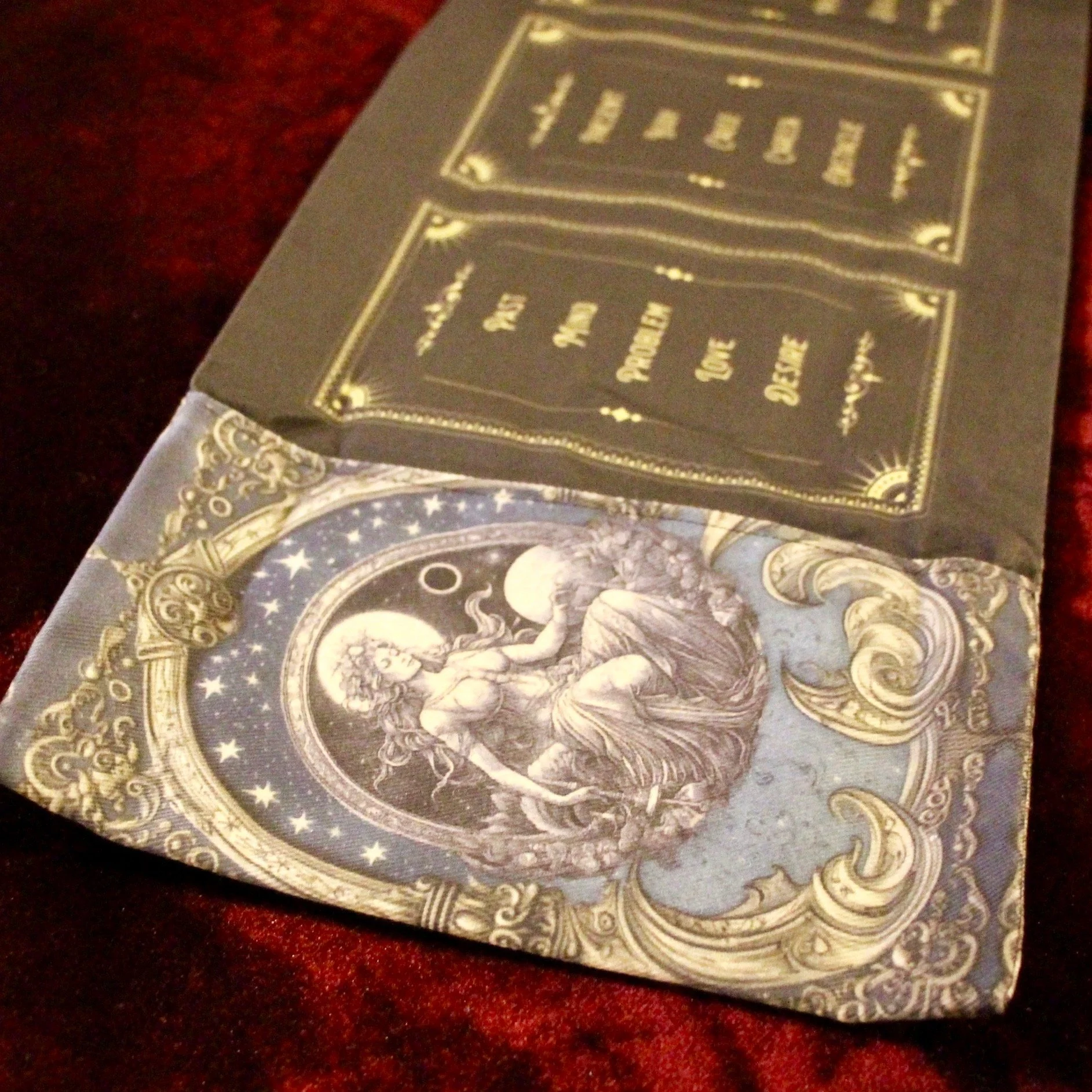 Witch’s Tools & Divination — Spellbox