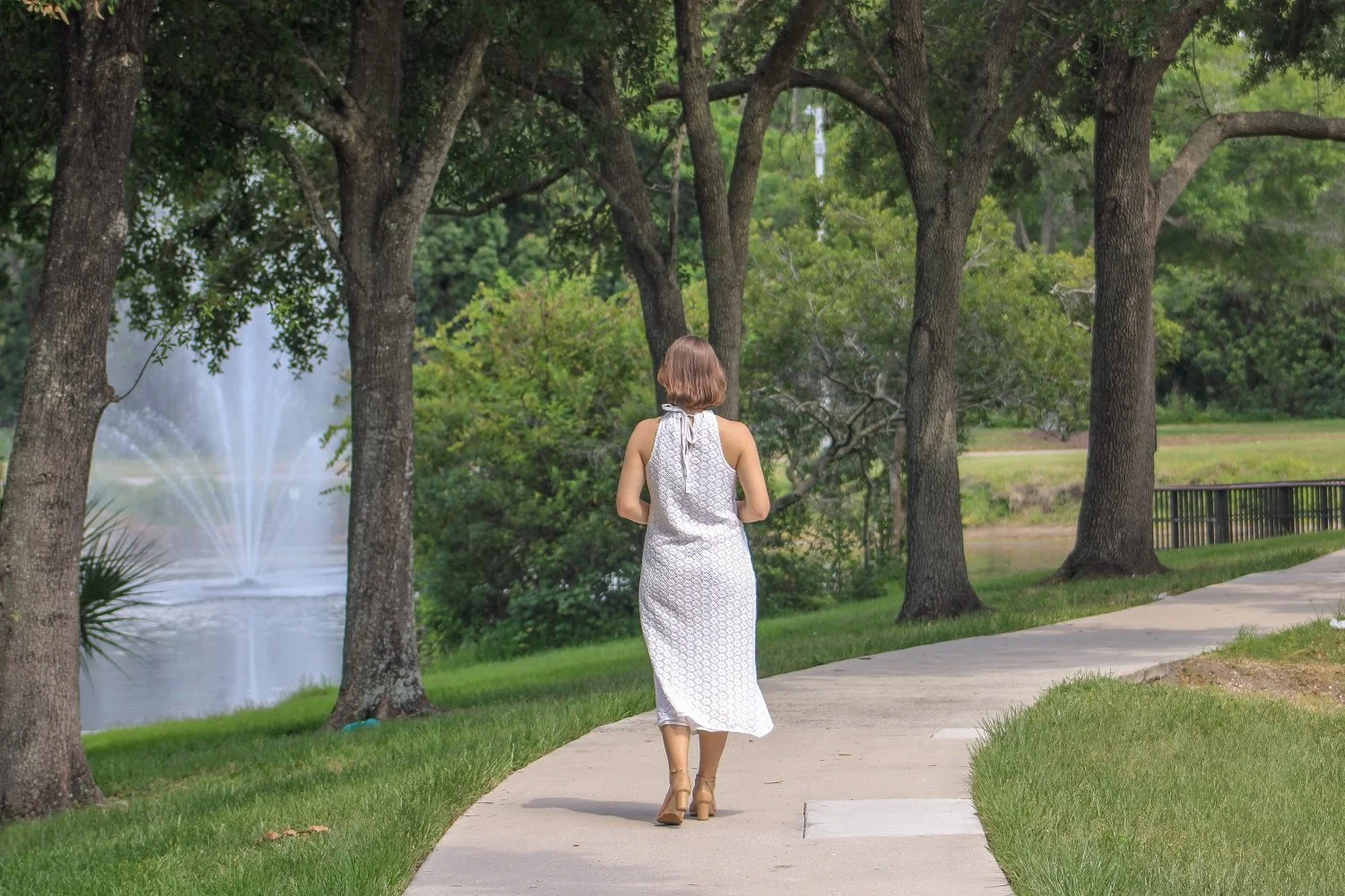 Holiday Style The Pleated Dress Blooming Magnolias Blog holiday-style-the-pleated-dress-blooming-magnolias-blog