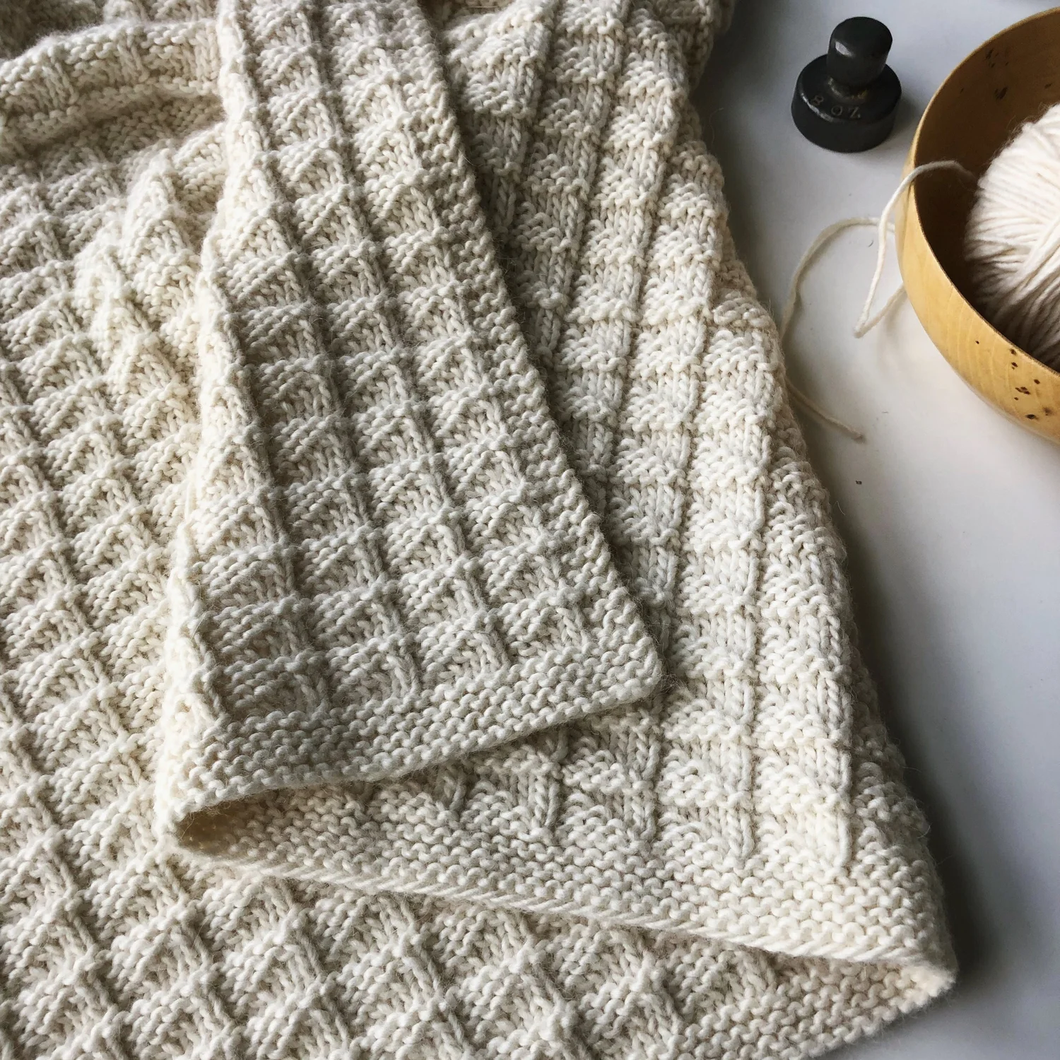 7 Easy to Knit Reversible Blanket Knitting Patterns — Fifty Four Ten Studio