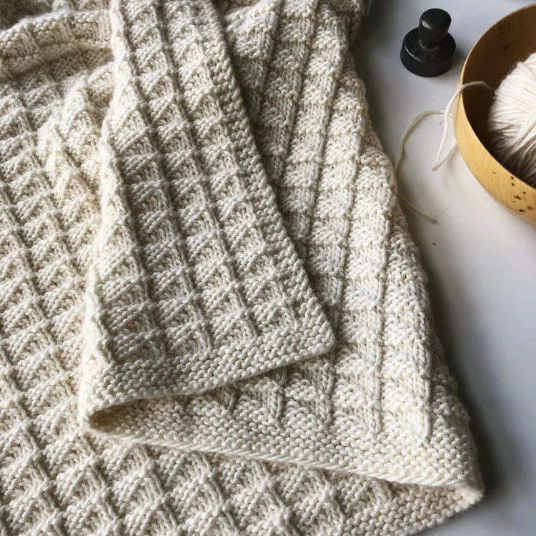 7 Easy to Knit Reversible Blanket Knitting Patterns — Fifty Four Ten Studio