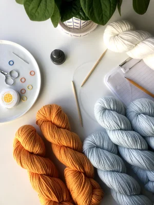 Knitting Tutorial: How to Wind a Skein of Yarn into a Center Pull Ball ...