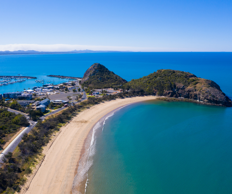Relax At These 8 Stunning Queensland Coastal Towns — Kiwi Talks Travel