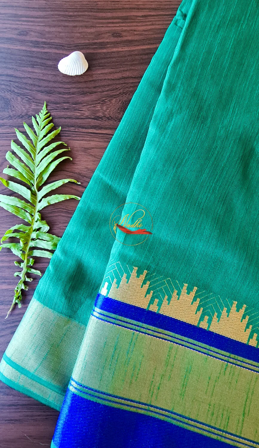 Nadhi | The Saree store