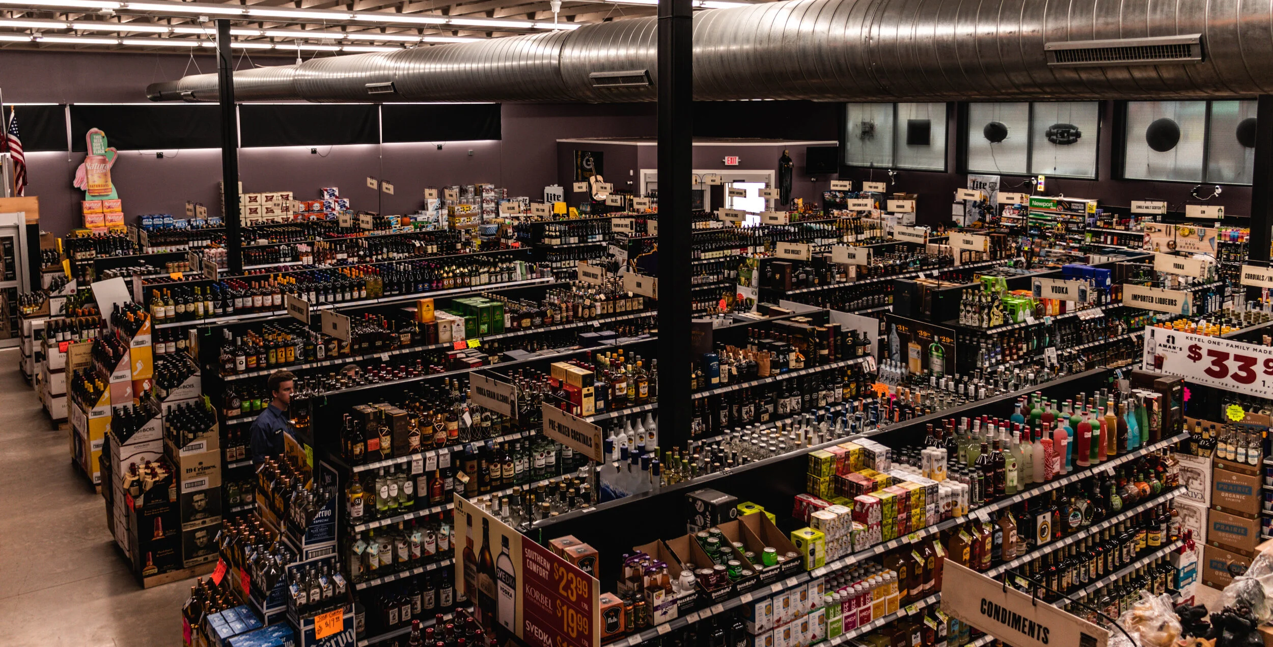 Aman's Beer + Wine | The Terrace