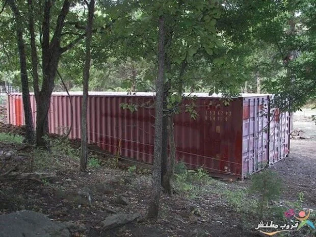 Connex (or conex) boxes make great hunting cabins — Super Cubes