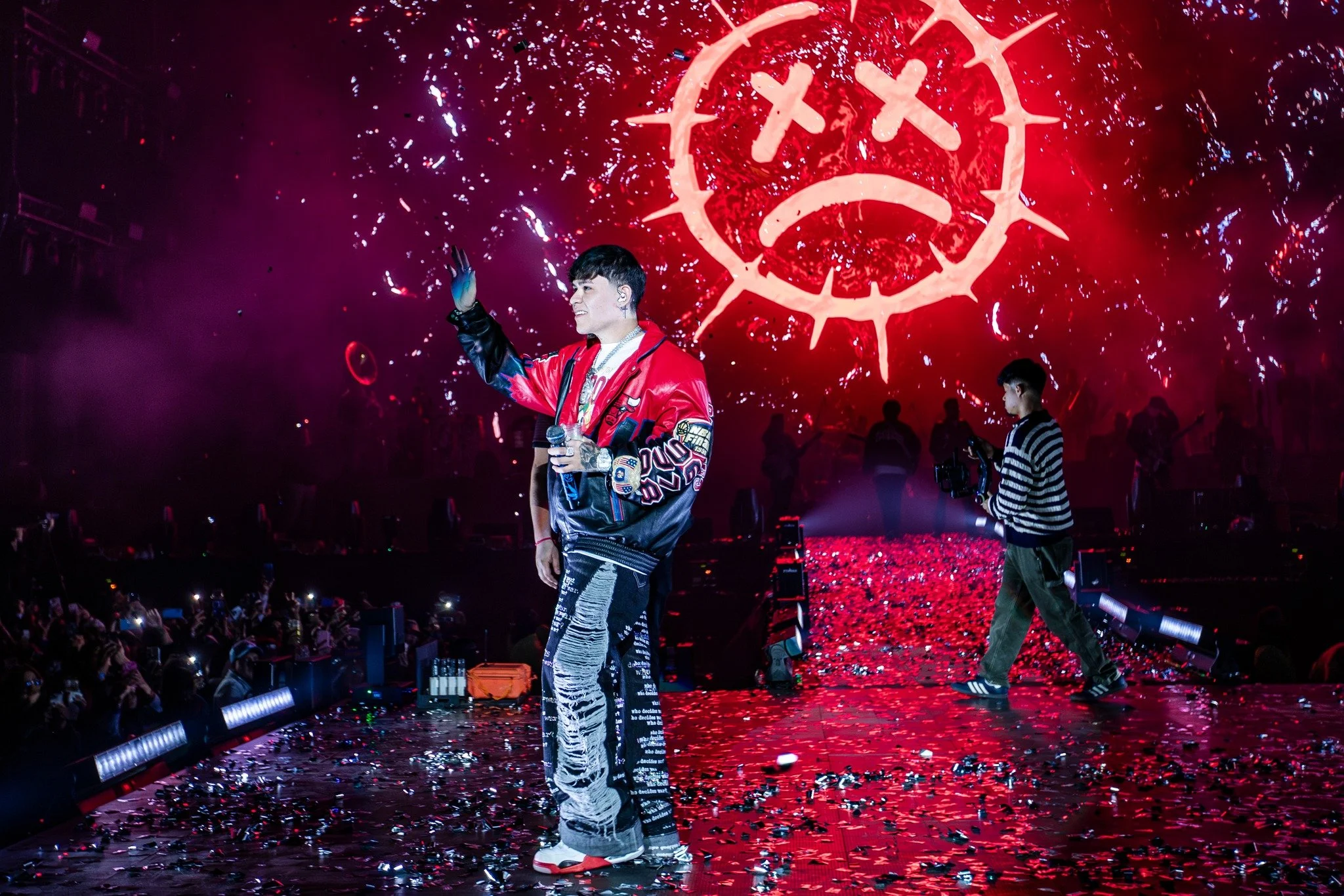 Nos la pasamos 'Tronando Ligas' con Junior H en el Foro Sol