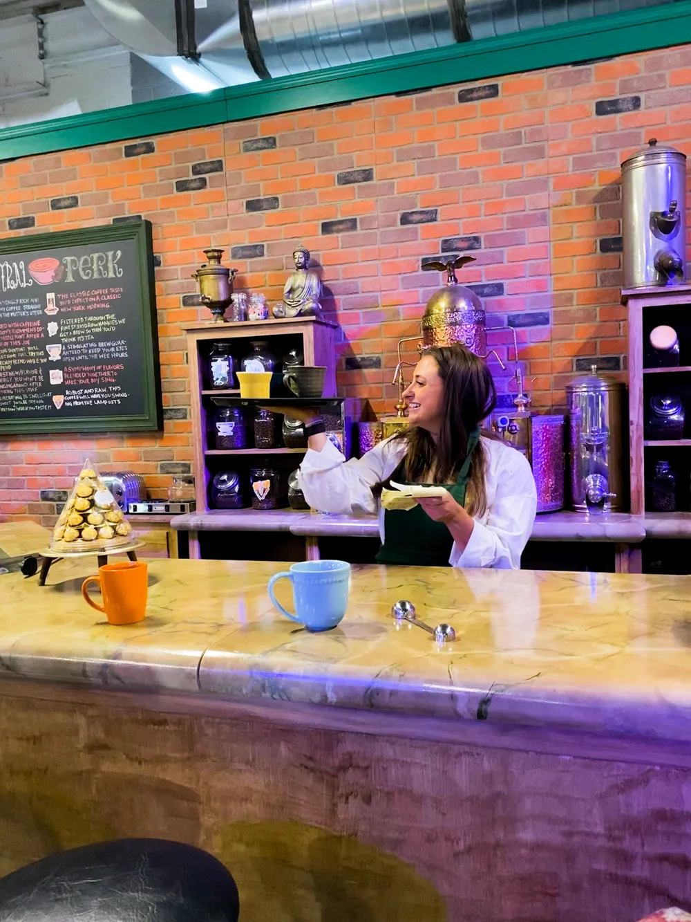 The Friends Experience: My Review + VLOG — the FilmTripper