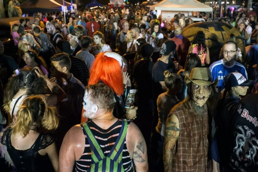 Louisville's Zombie Walk Turns 15 | Kentucky to the World