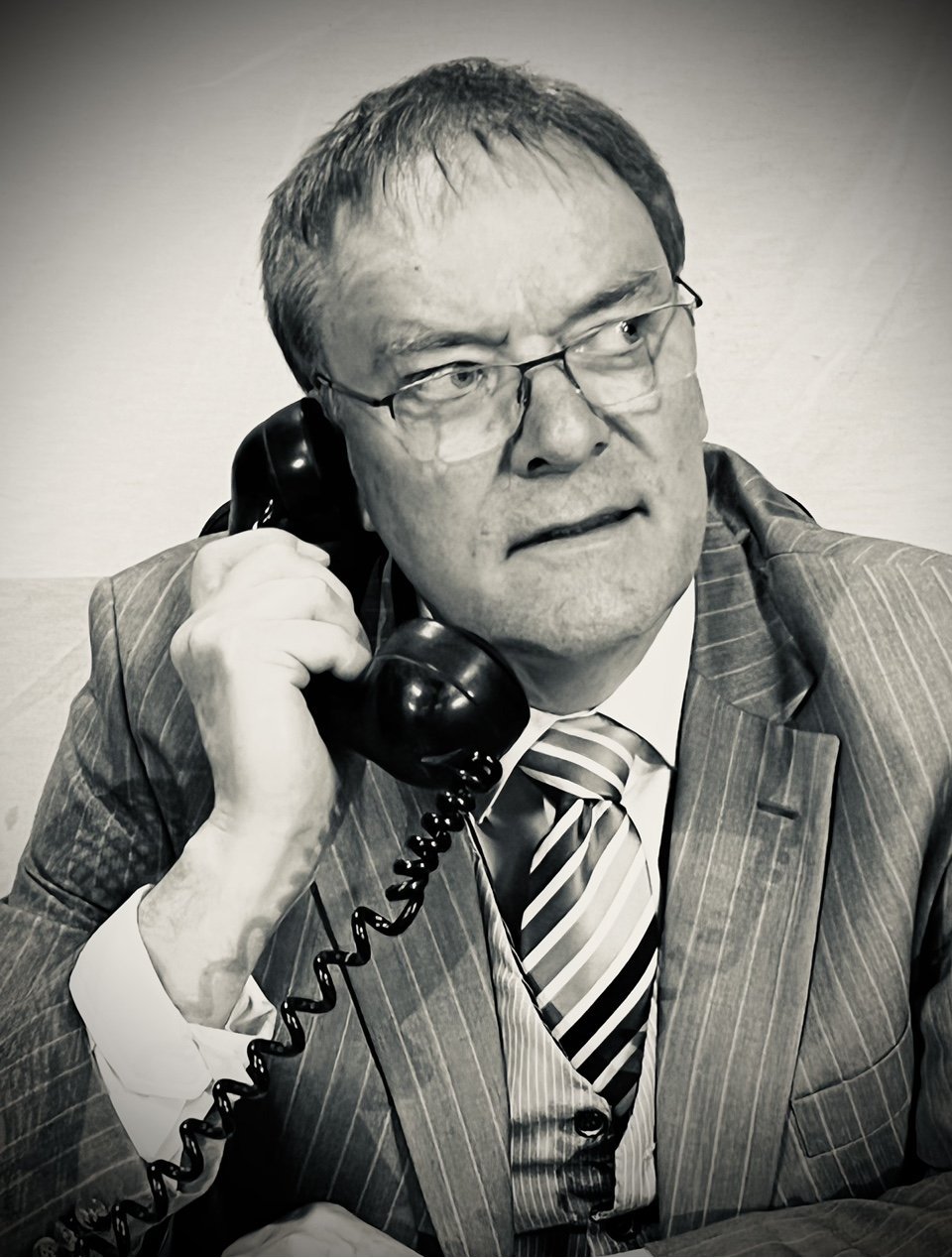 Joy Sweeney's Instagram, Twitter & Facebook on IDCrawl