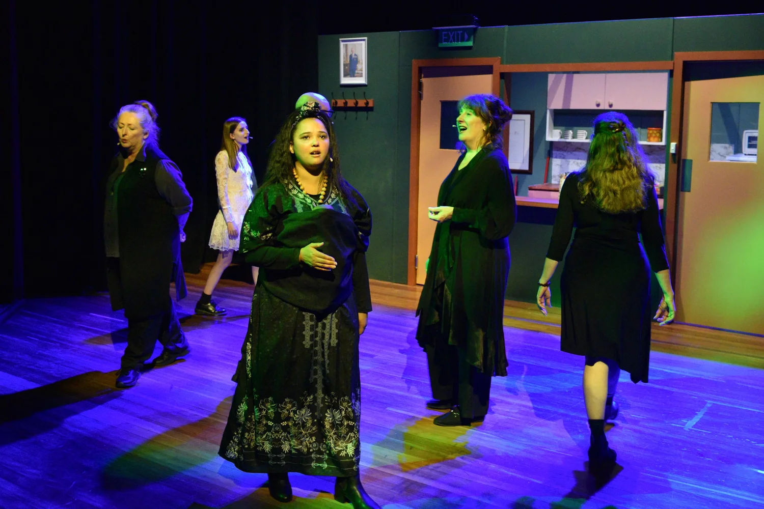 The Heartbreak Choir — Pymble Players