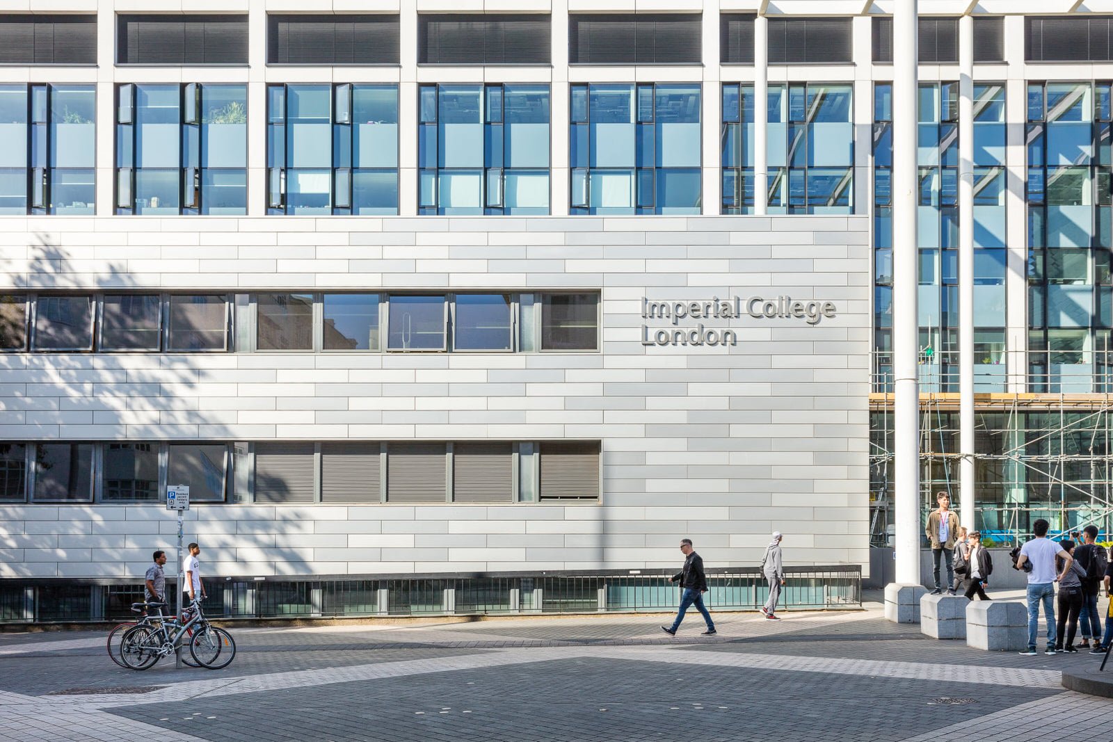 Luxury Imperial Postgraduate Accommodation 2024 — Student Luxe Apartments