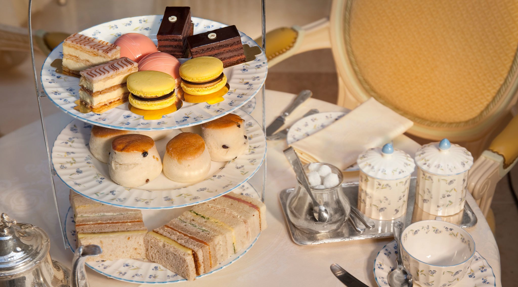 5 of London's most luxury coronation afternoon teas — Student Luxe ...