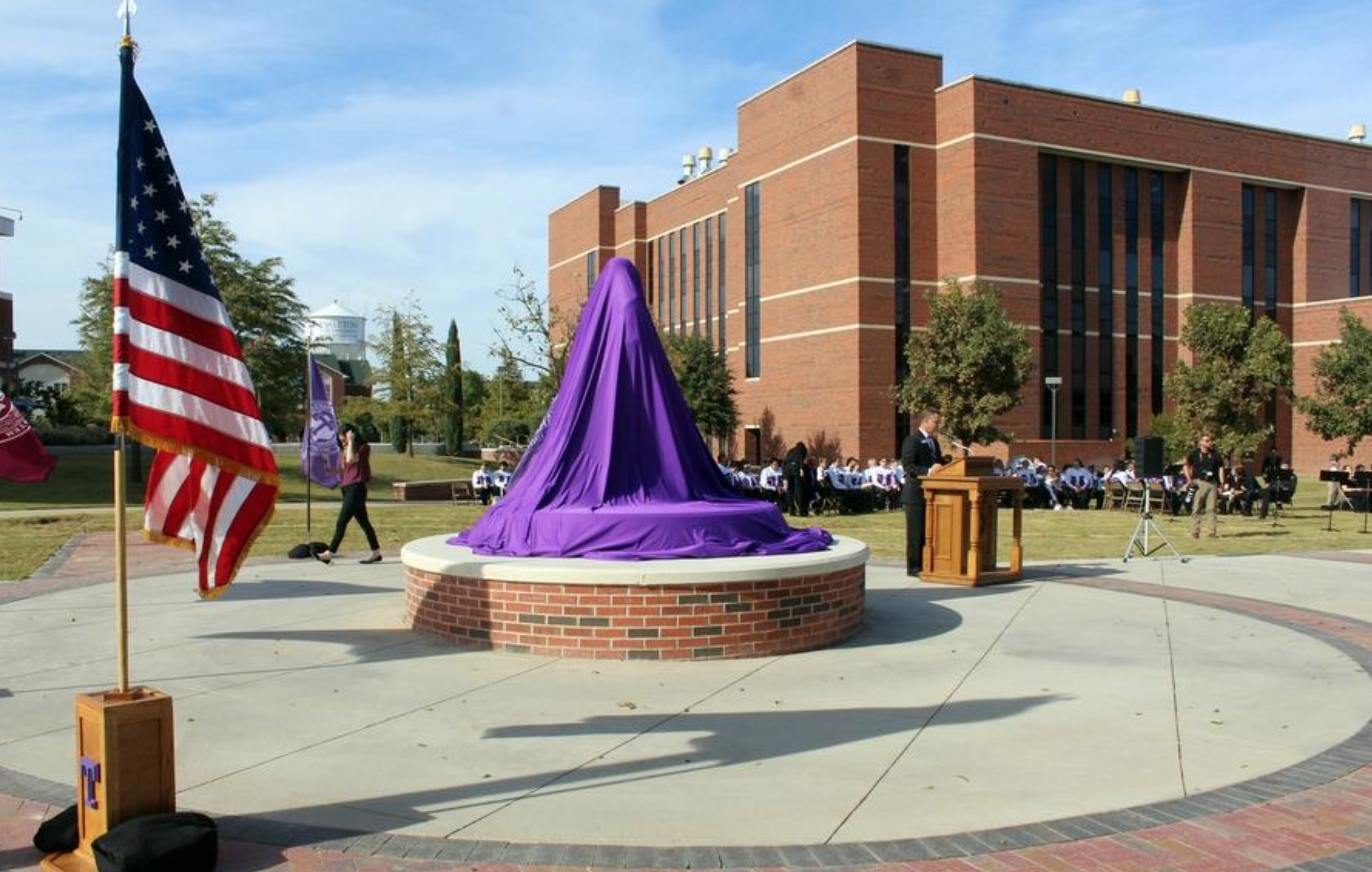 Tarleton Bronze Unveiling — Mike Tabor Studio