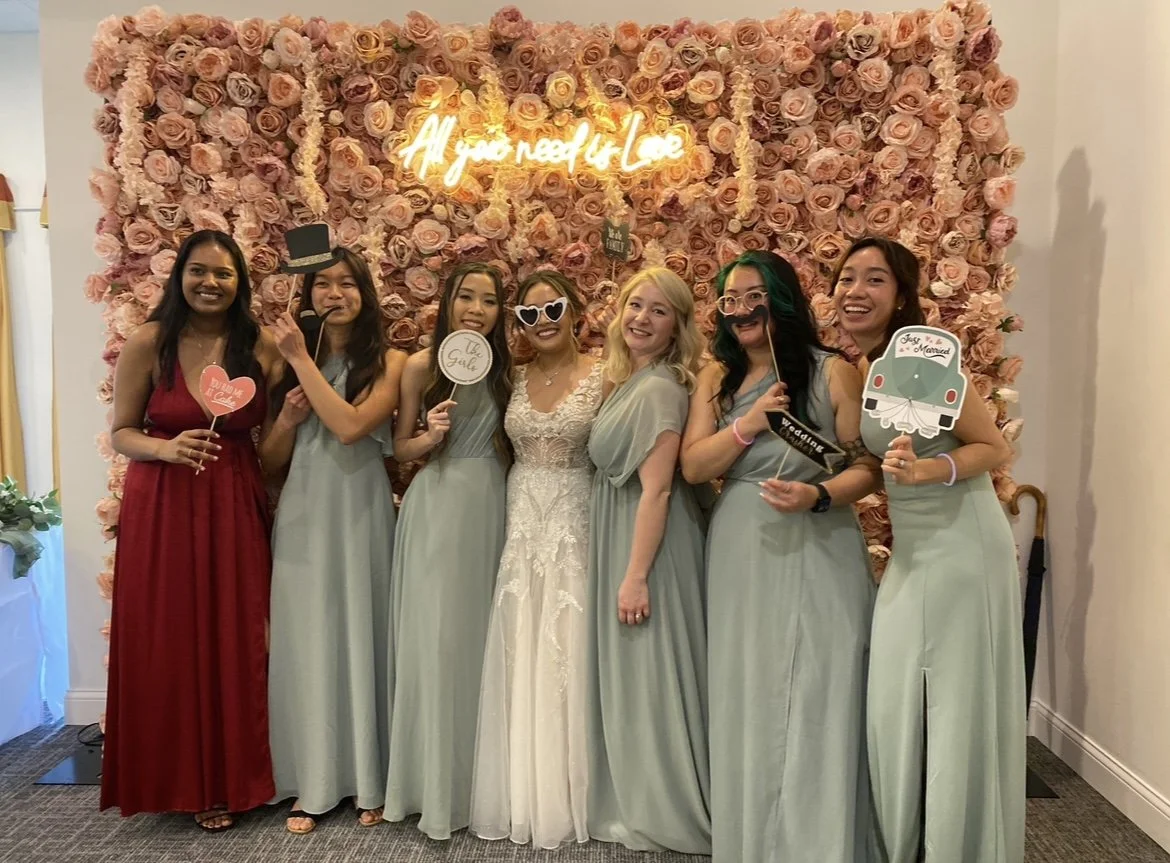 Are Flower Walls Still Popular in 2025 — Boxwood Rose