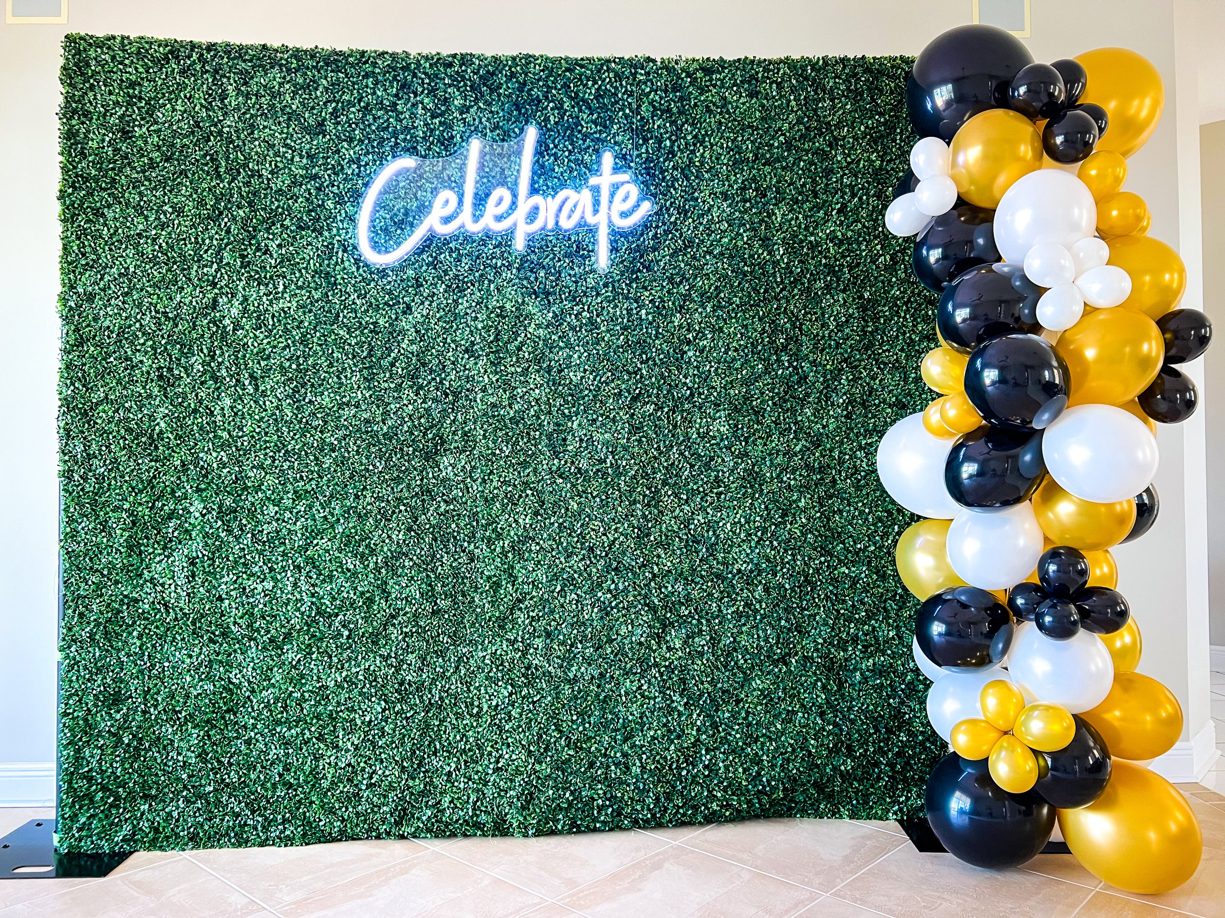 Luxury Balloon Garlands — Boxwood Rose