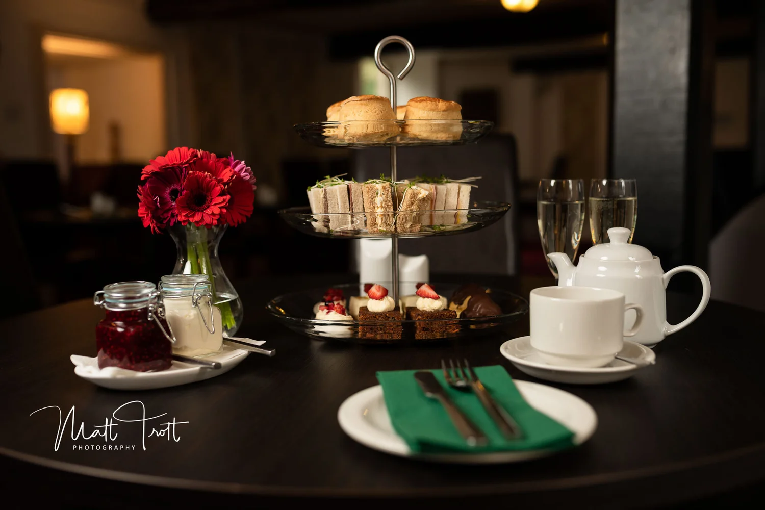 Old Well Restaurant — Howfield Manor