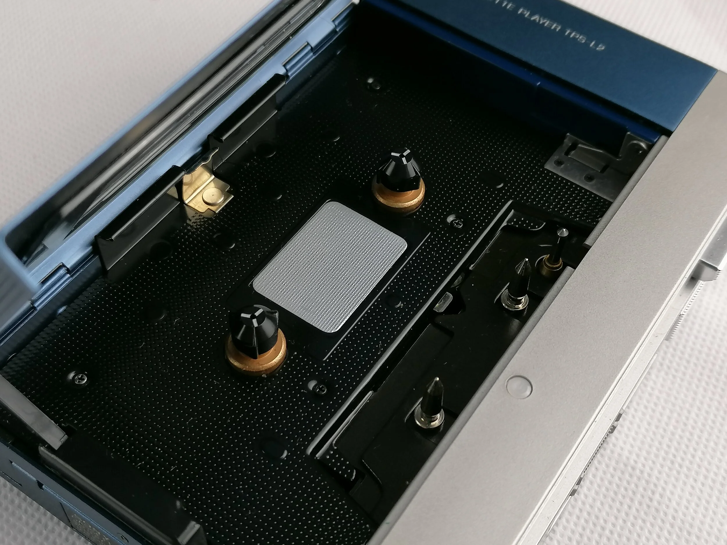 The First Walkman - Sony TPS-L2 Stowaway - Immaculate with Box - ICONIC ...
