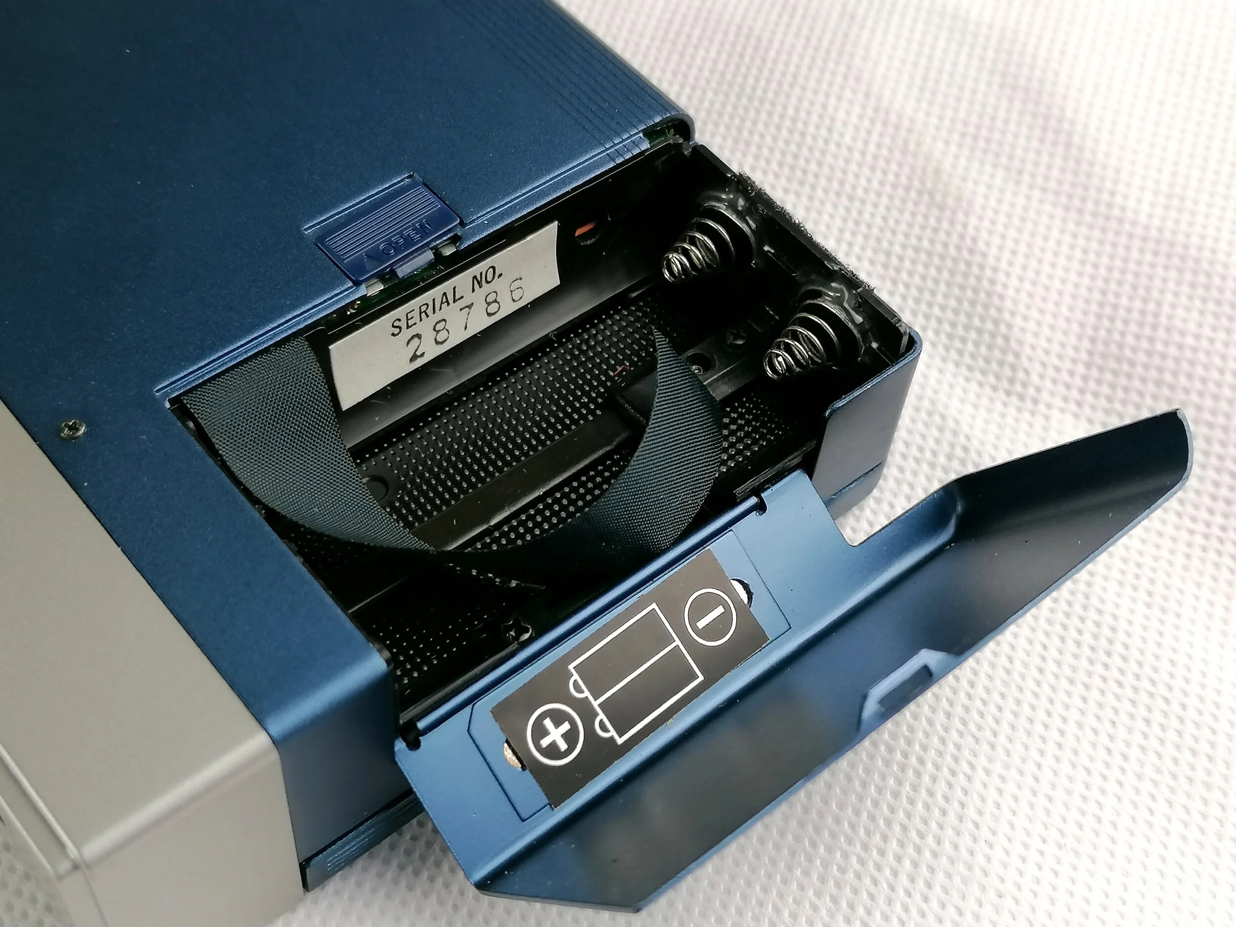 The First Walkman - Sony TPS-L2 Stowaway - Immaculate with Box - ICONIC ...