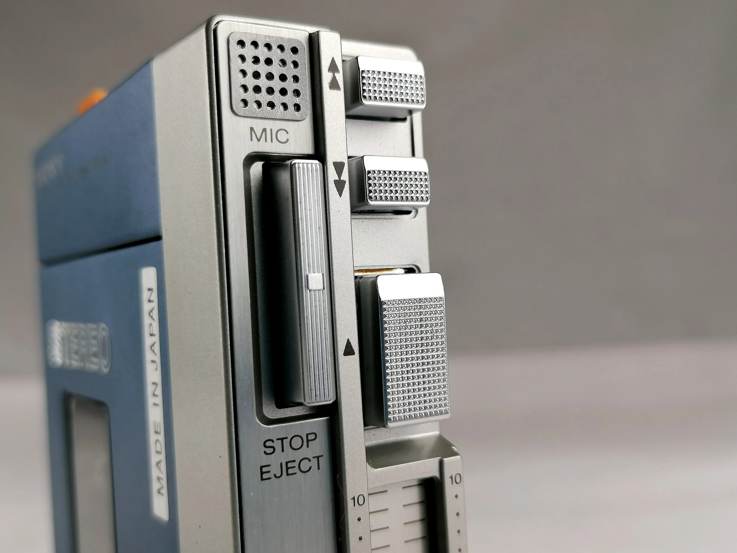 The First Walkman - Sony TPS-L2 Stowaway - Immaculate with Box - ICONIC ...