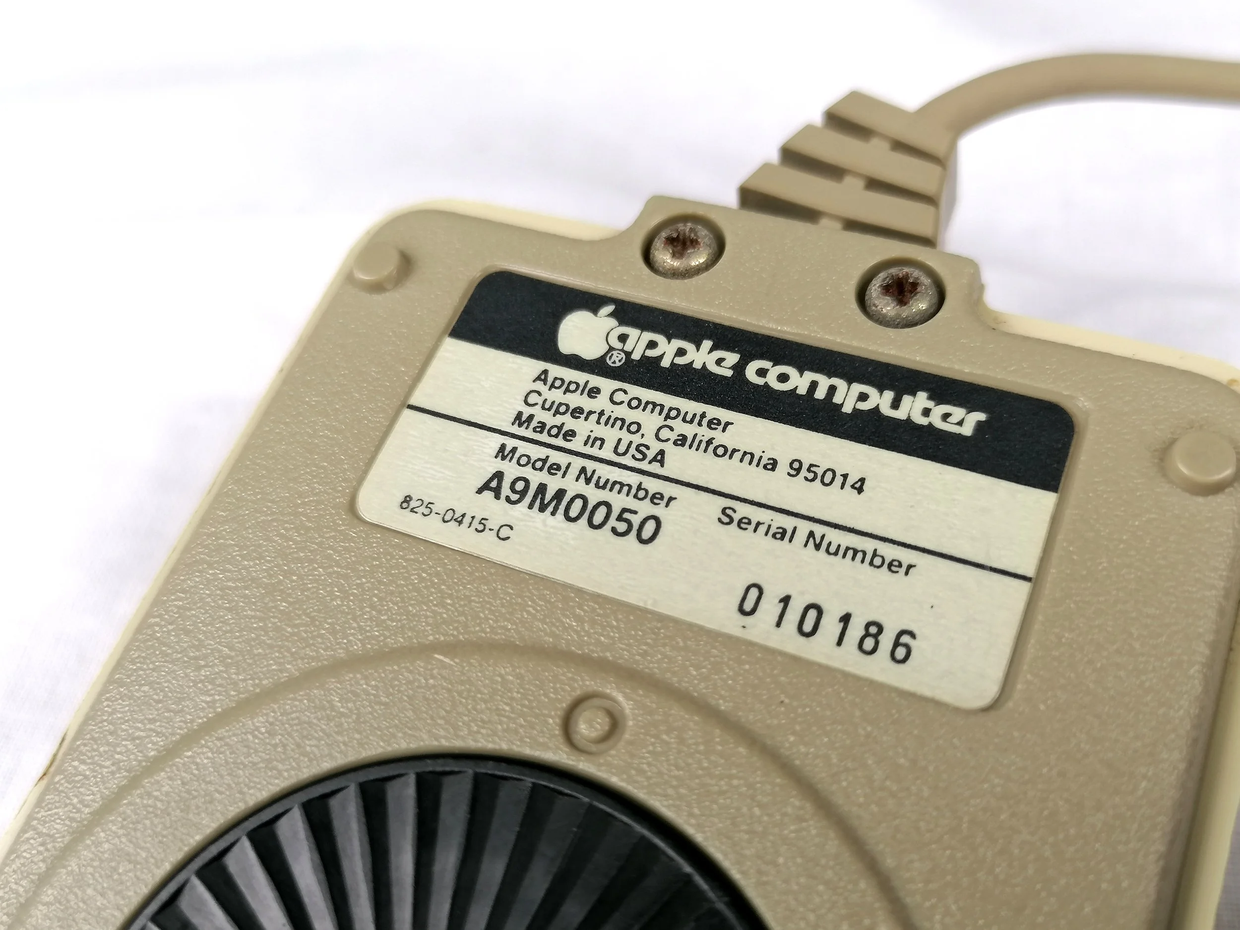 The First Apple Mouse - A9M0050 for Apple Lisa (1983) - ICONIC Antiques ...