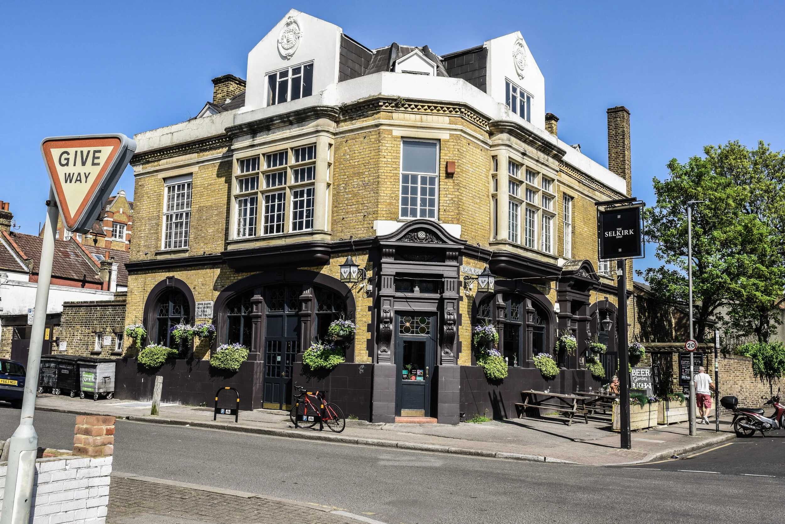 Inda Pubs