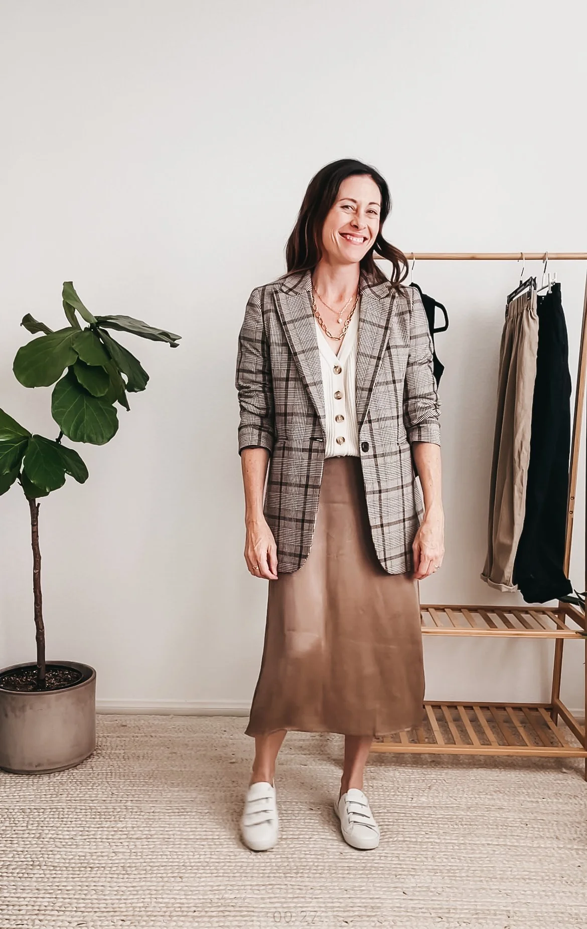 Fall Capsule Wardrobe with ABLE - 12 Outfits with 3 Bottoms | Art In The Find