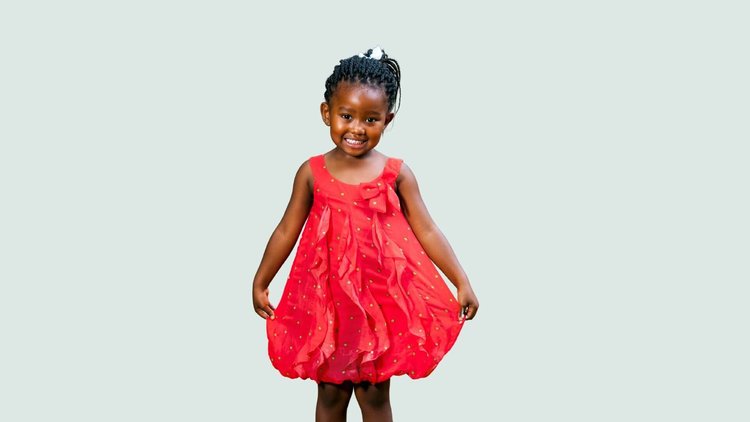 93 Baby Names That Mean Red (Girls And Boys)