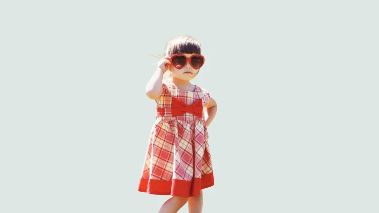 93 Baby Names That Mean Red (Girls And Boys)