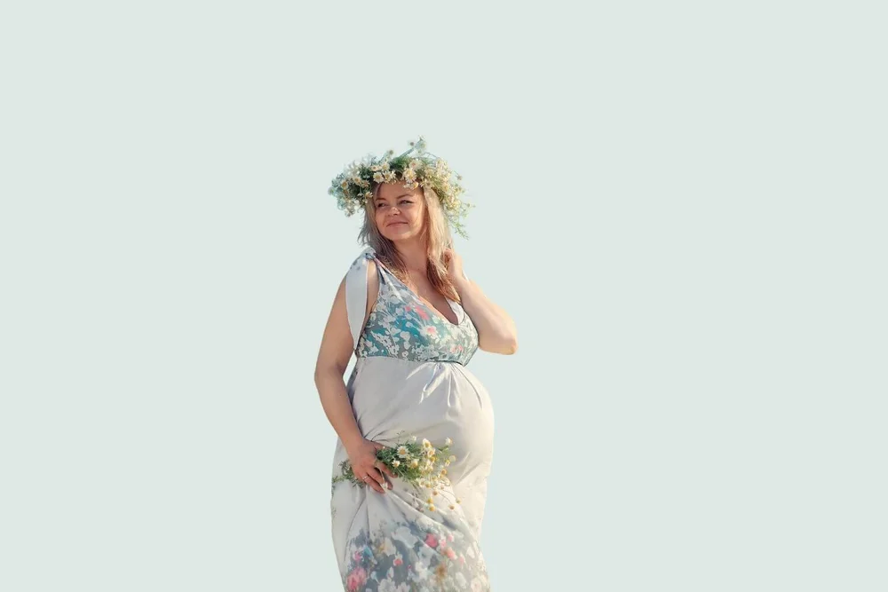 154 Hippie Girl Names For Your Free Spirited Child