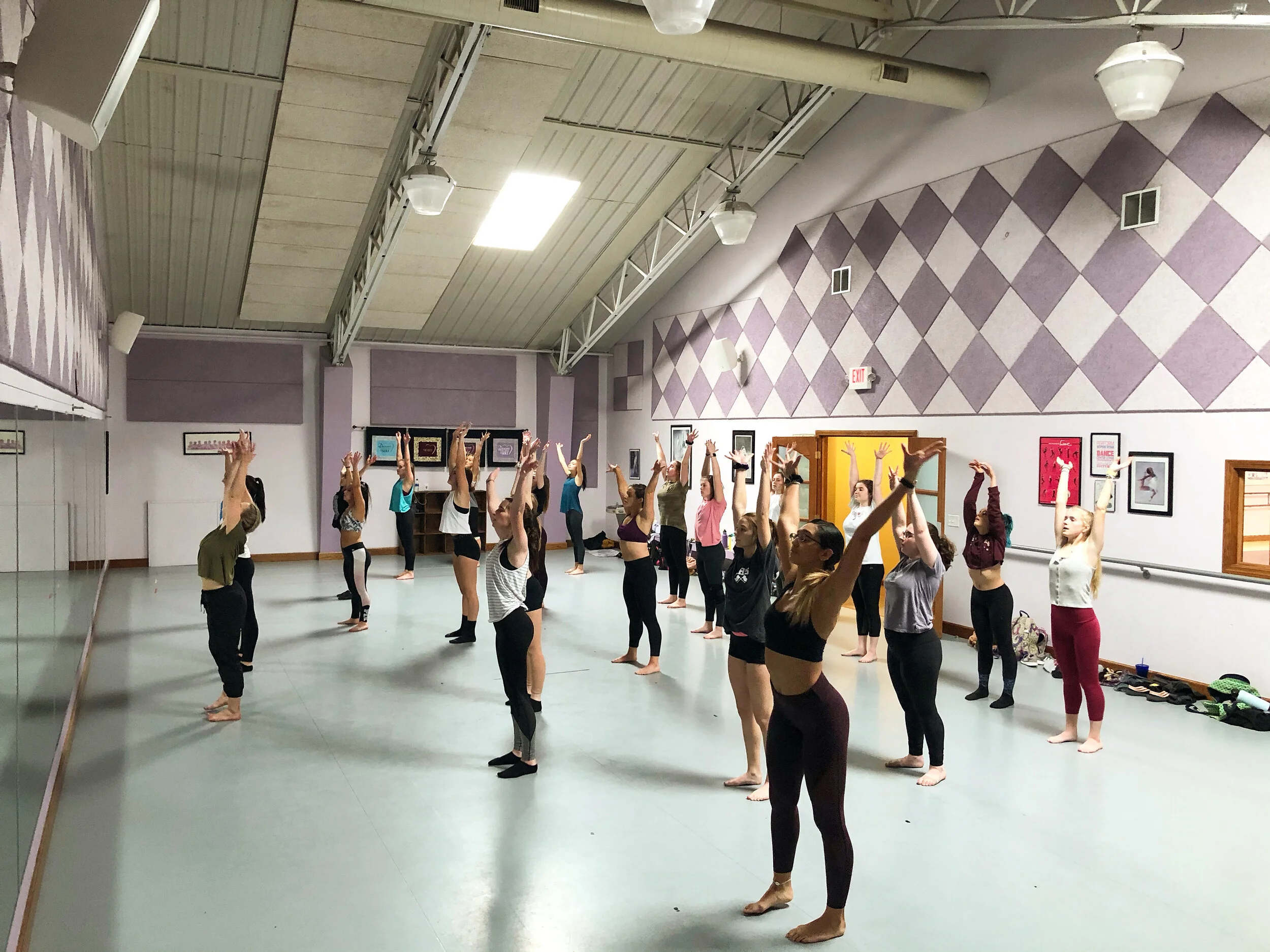 PHOTOS — Sue Hewitt Dance Studio