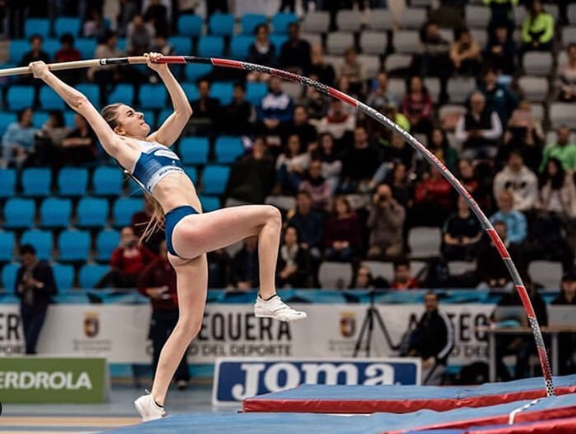 Pacer Athletes | TeamPacer Vaulting Poles