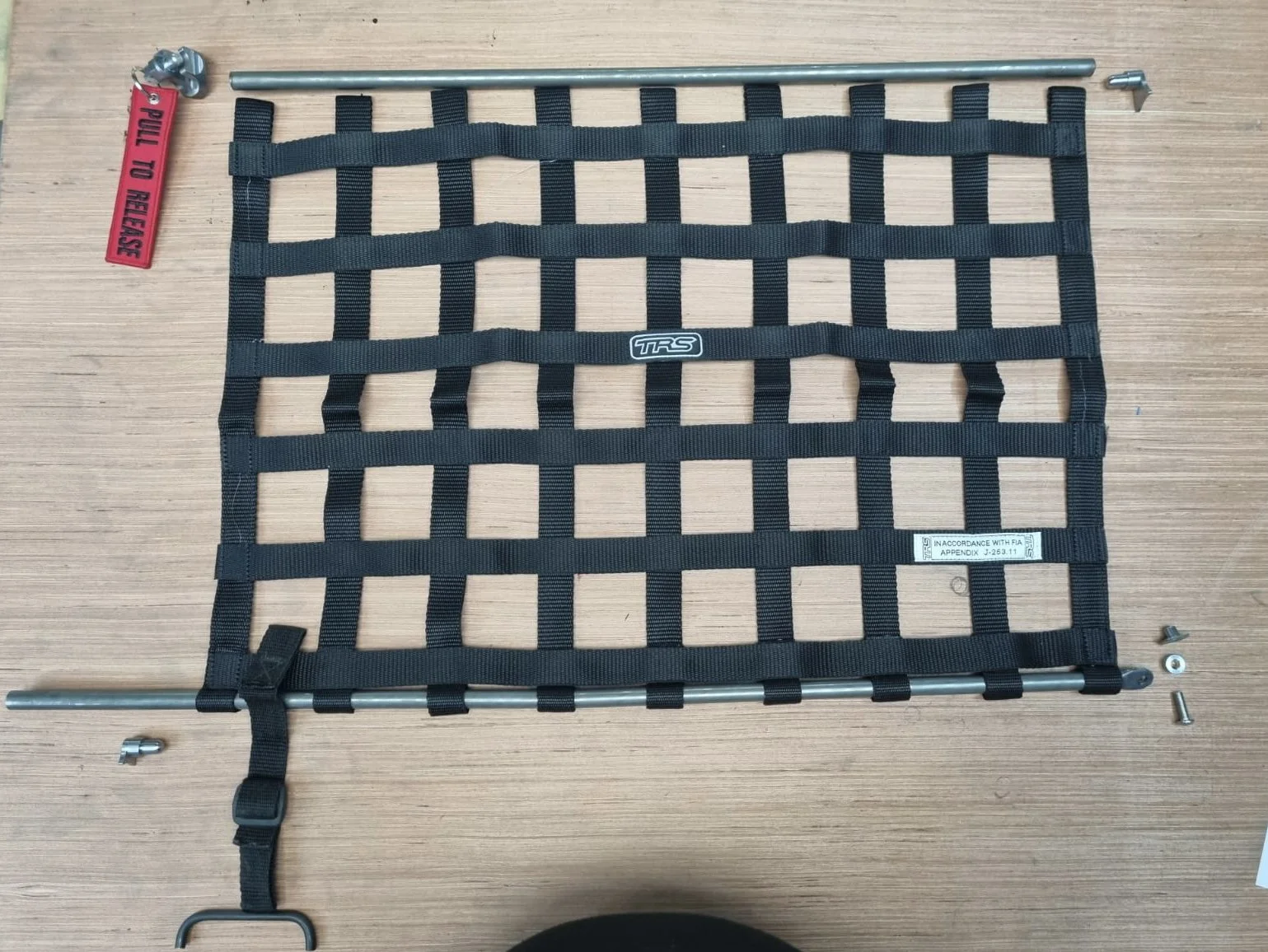 Window net quick release — Robinson Race Cars