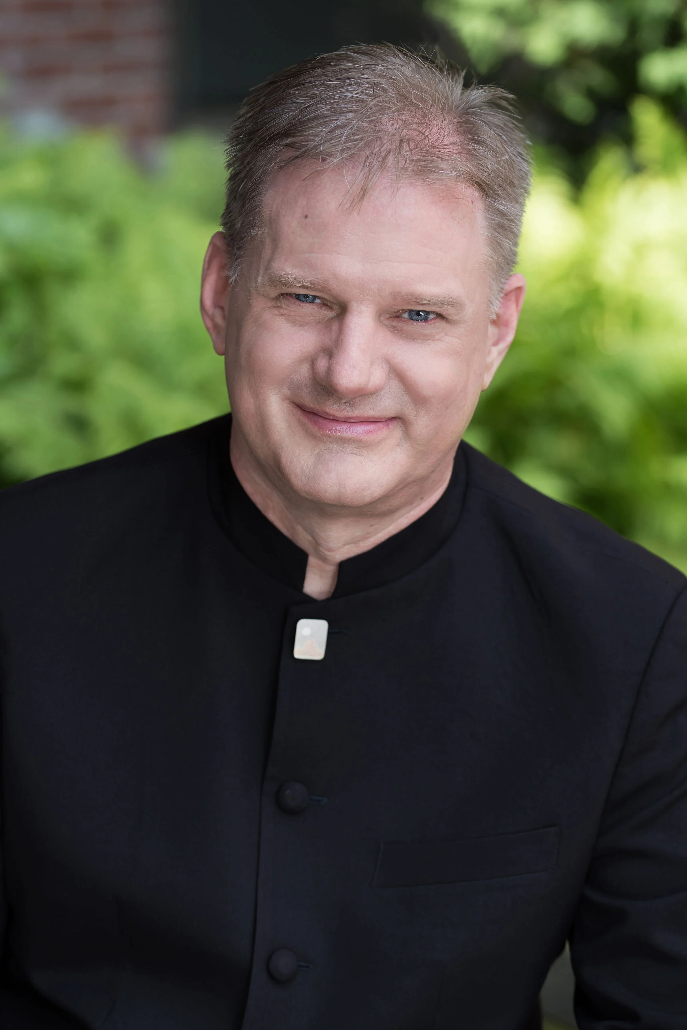 Bio — evan bennett