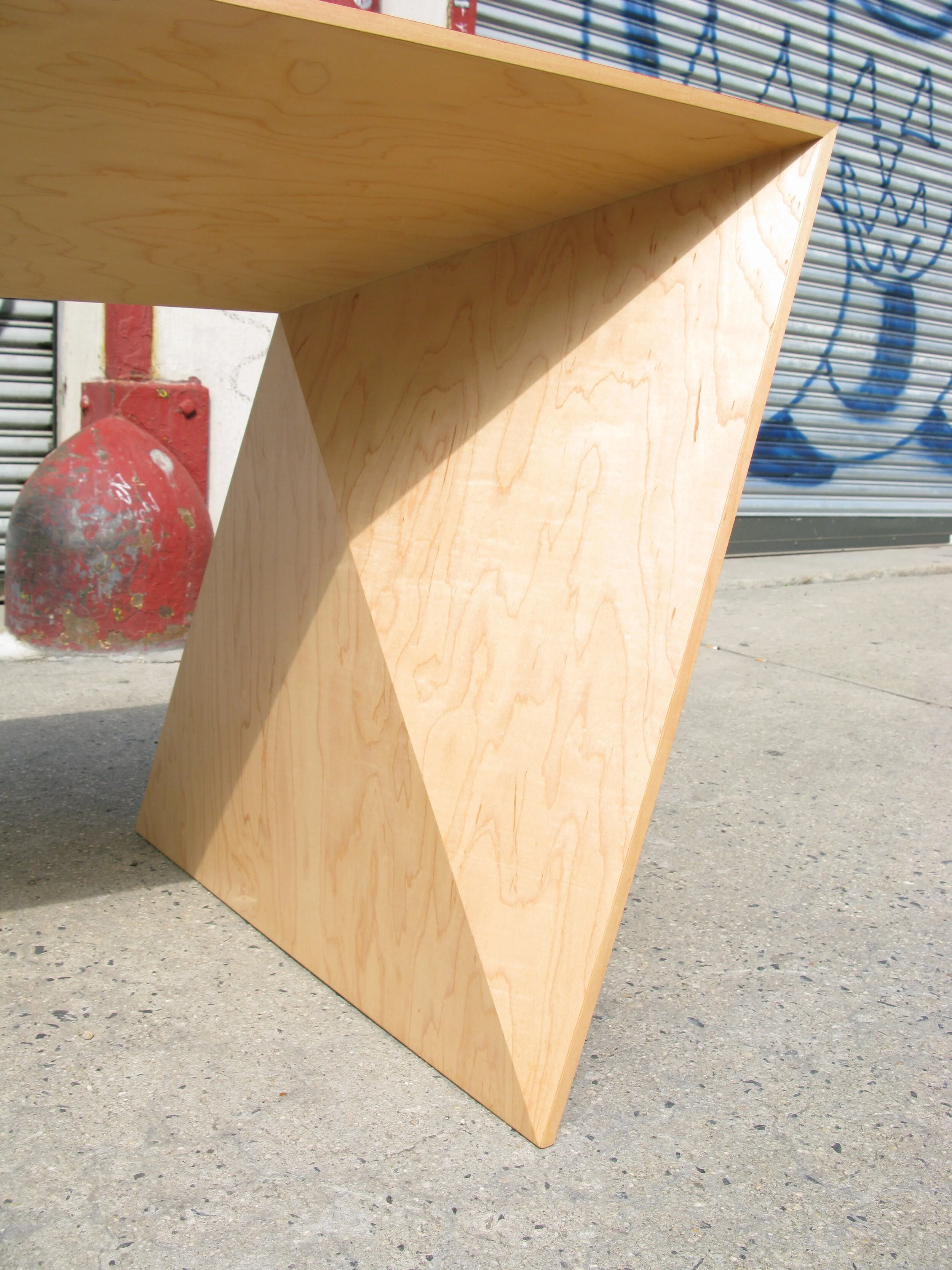 Wedge Table — takeshi miyakawa design