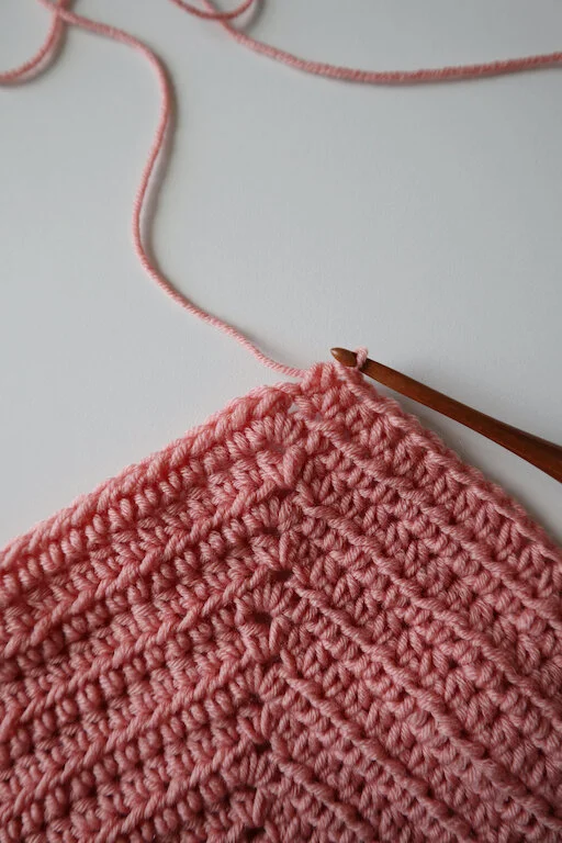 How to Crochet a Raglan - Beginner Series — Coffee & Crocheting