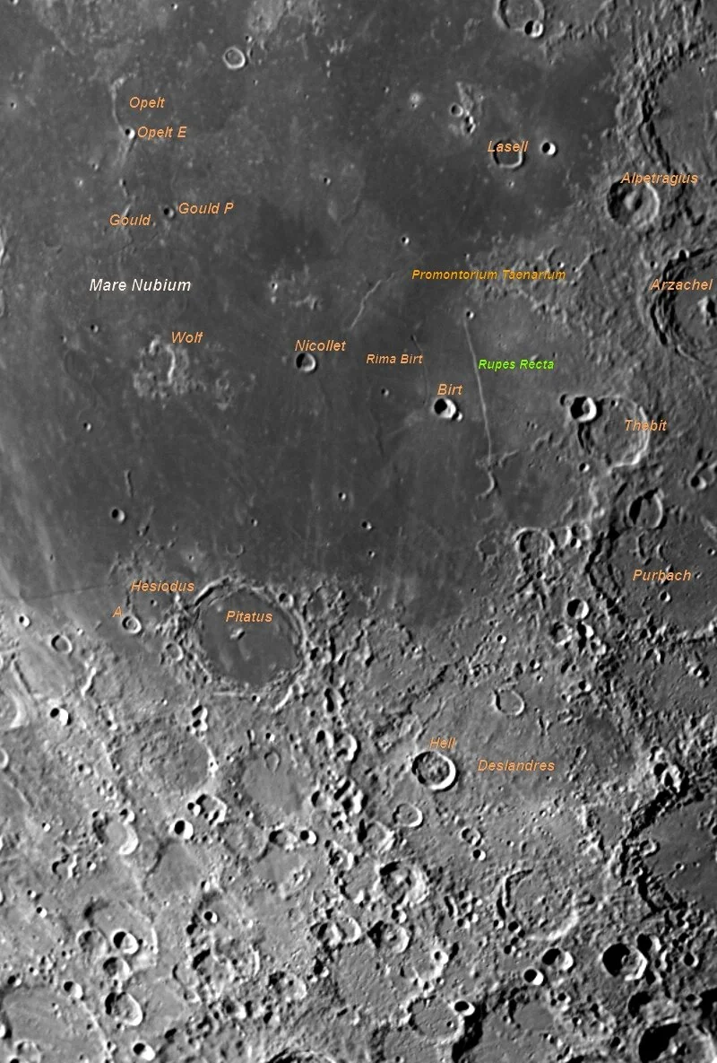 Rupes Recta - Prominent linear fault on the Moon and volcanic rille ...