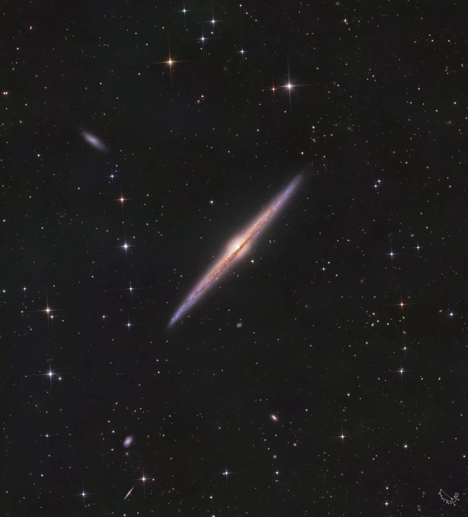 Ngc 4565 — AAPOD2.COM