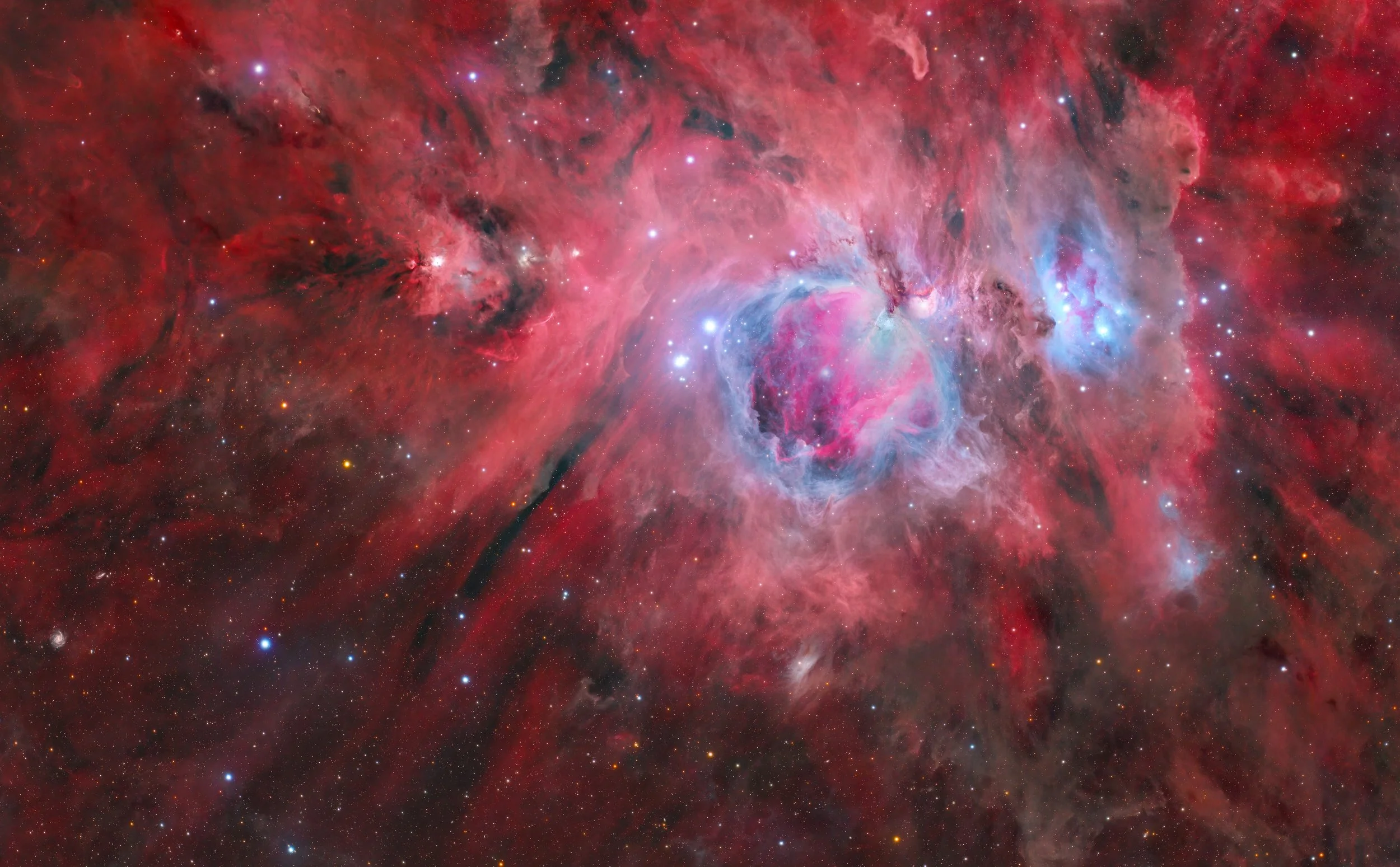 Glowing Dusty Orion Rises — AAPOD2.COM