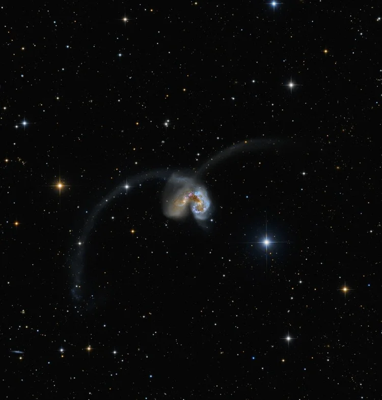 NGC4038 — AAPOD2.COM