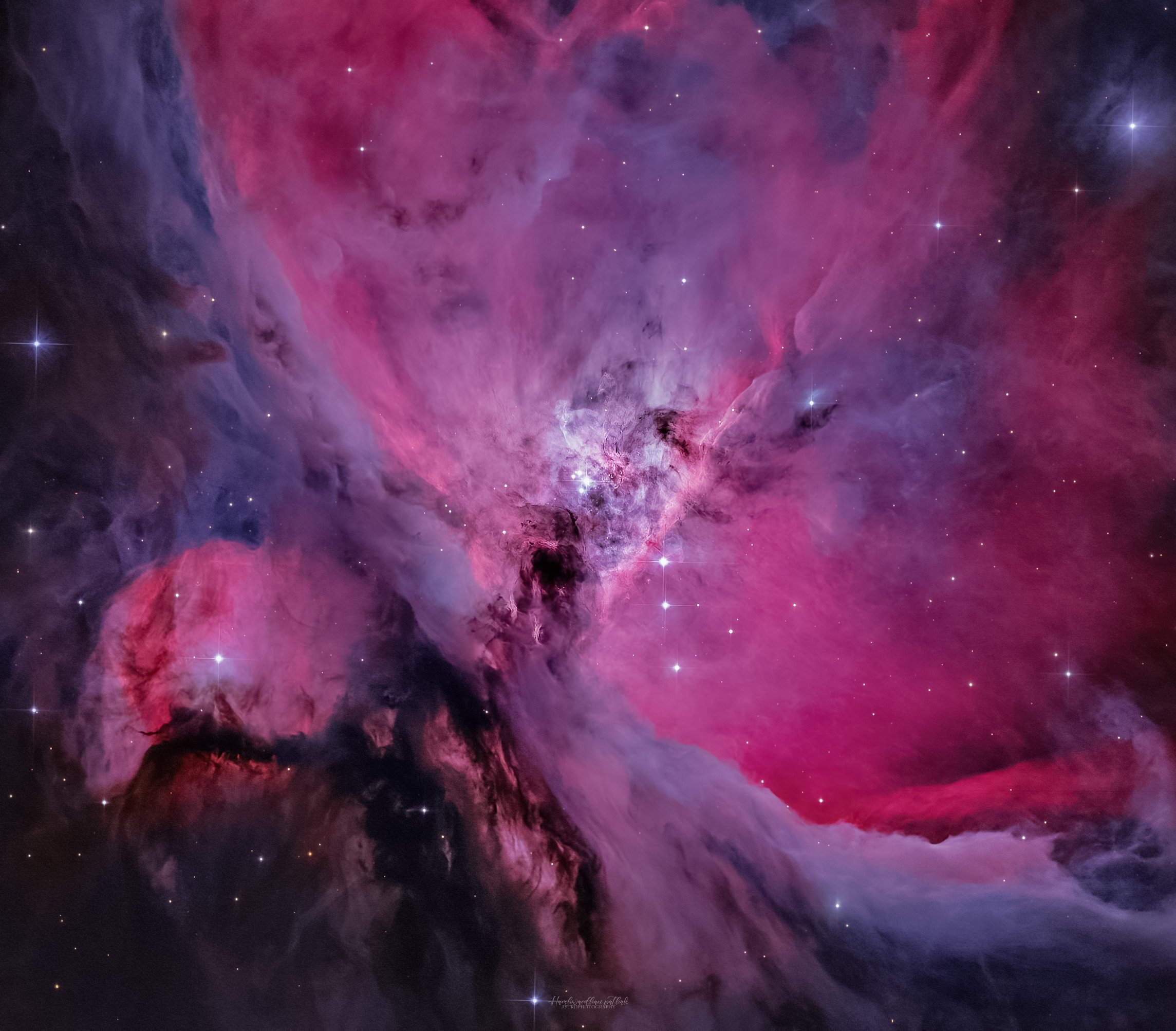 Core Of Orion Nebula — AAPOD2.COM